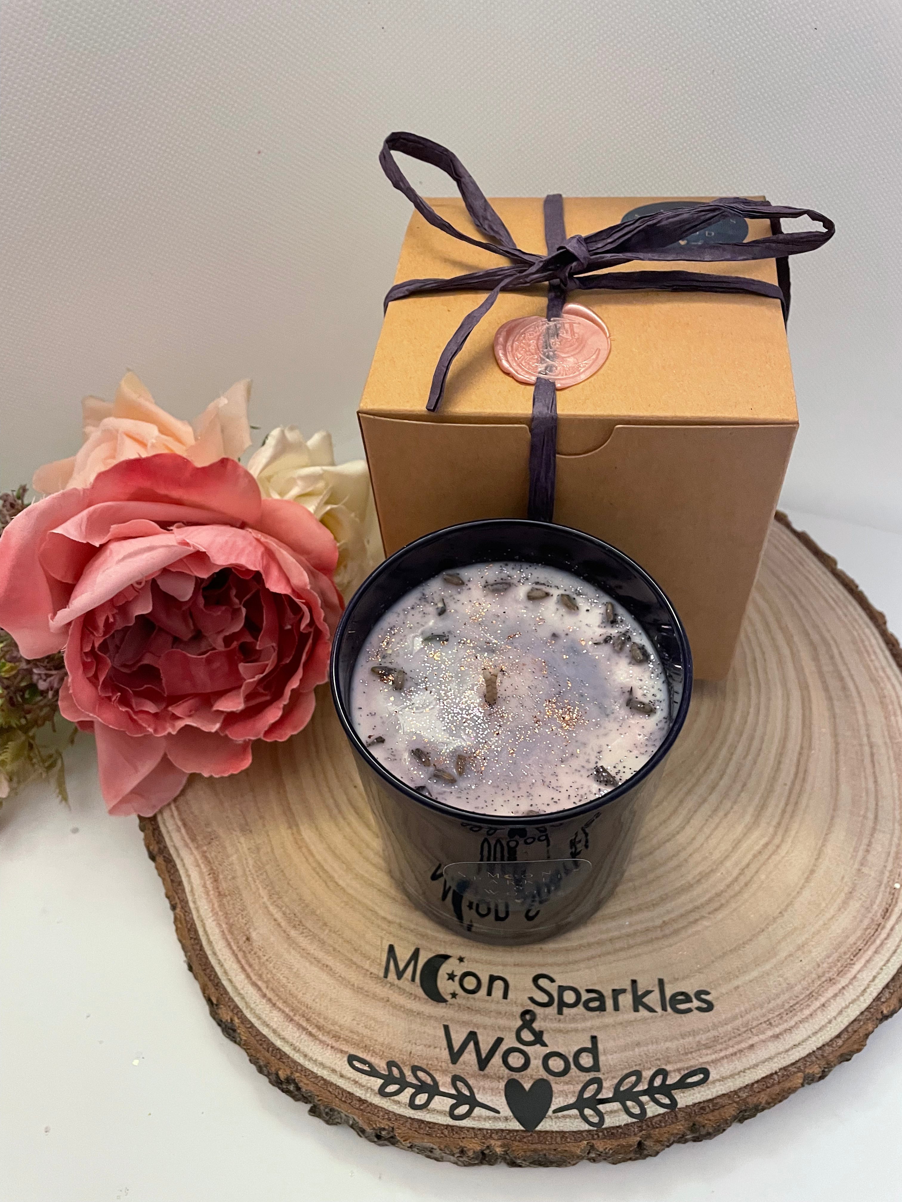 Glass container candles 220g – Moon Sparkles and Wood